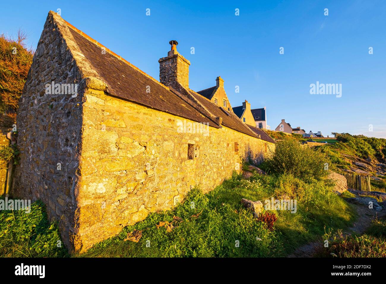 France, Finistere, Porspoder, stage on the GR 34 hiking trail or ...