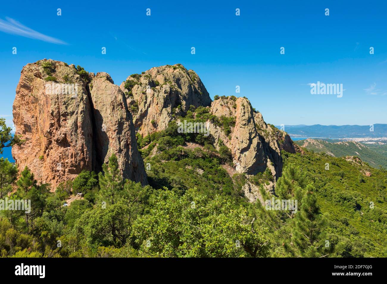 France, Var, Saint Raphael, Corniche de l'Esterel, Massif de l'Esterel ...