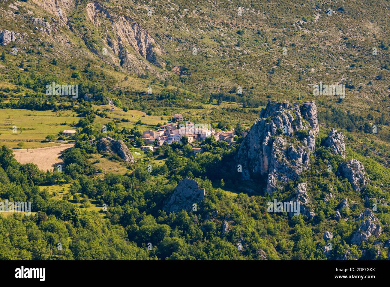 Village rougon verdon verdon regional hi-res stock photography and ...