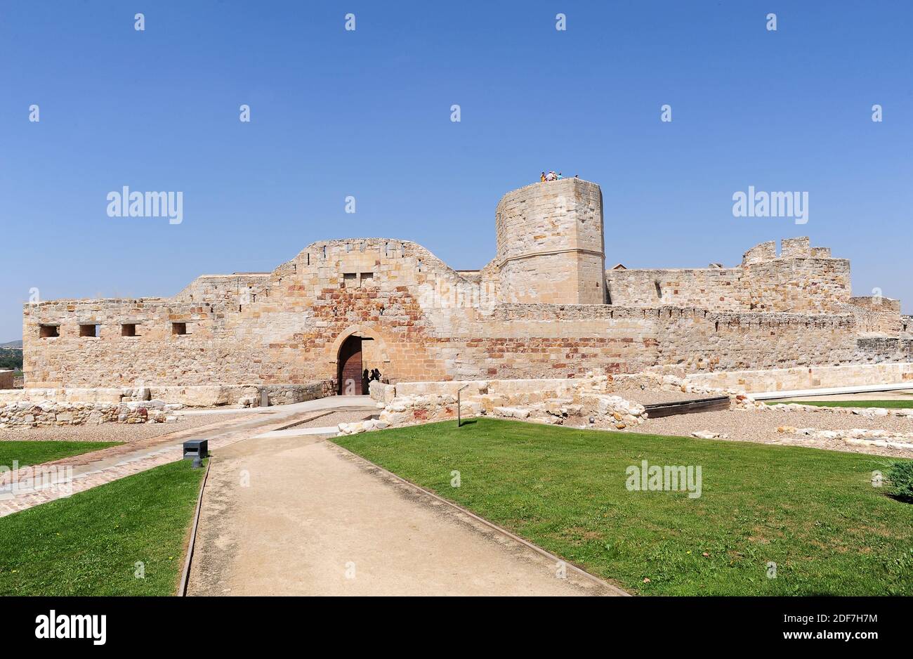 Human castle spain hi-res stock photography and images - Alamy