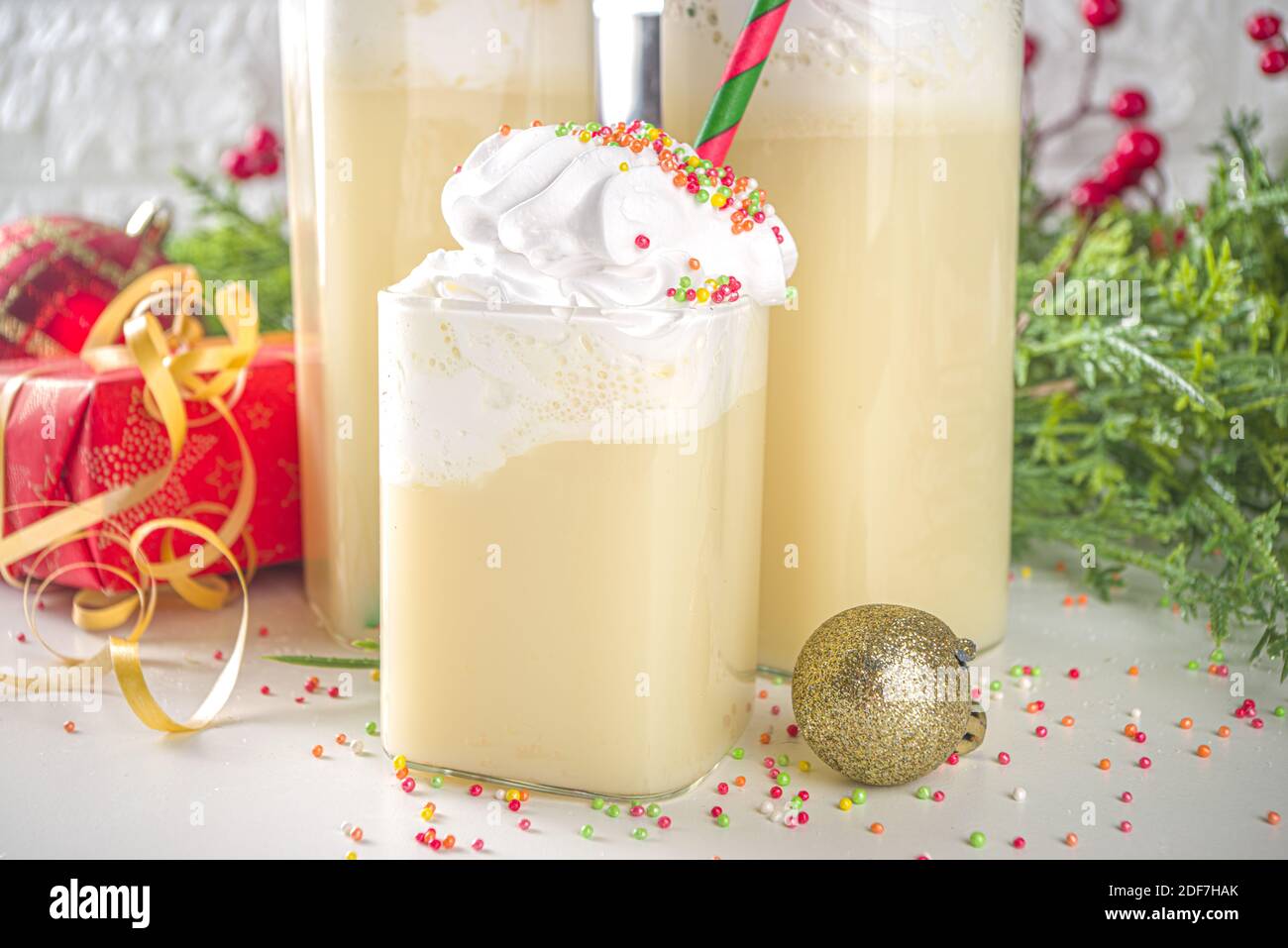 Christmas Sugar Cookie White Russian Cocktail.Xmas White Russian recipe ...