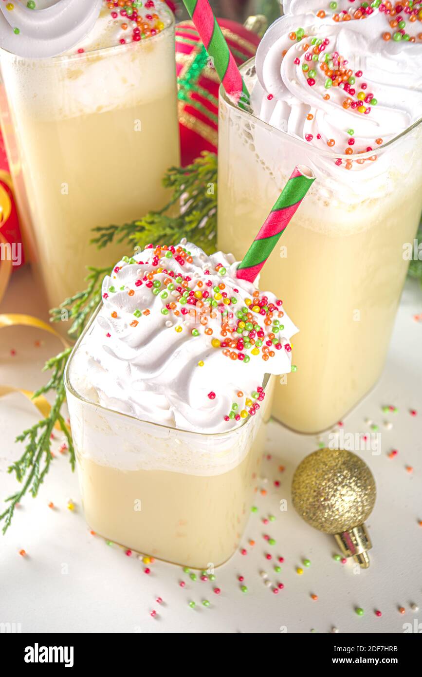 Christmas Sugar Cookie White Russian Cocktail.Xmas White Russian recipe ...