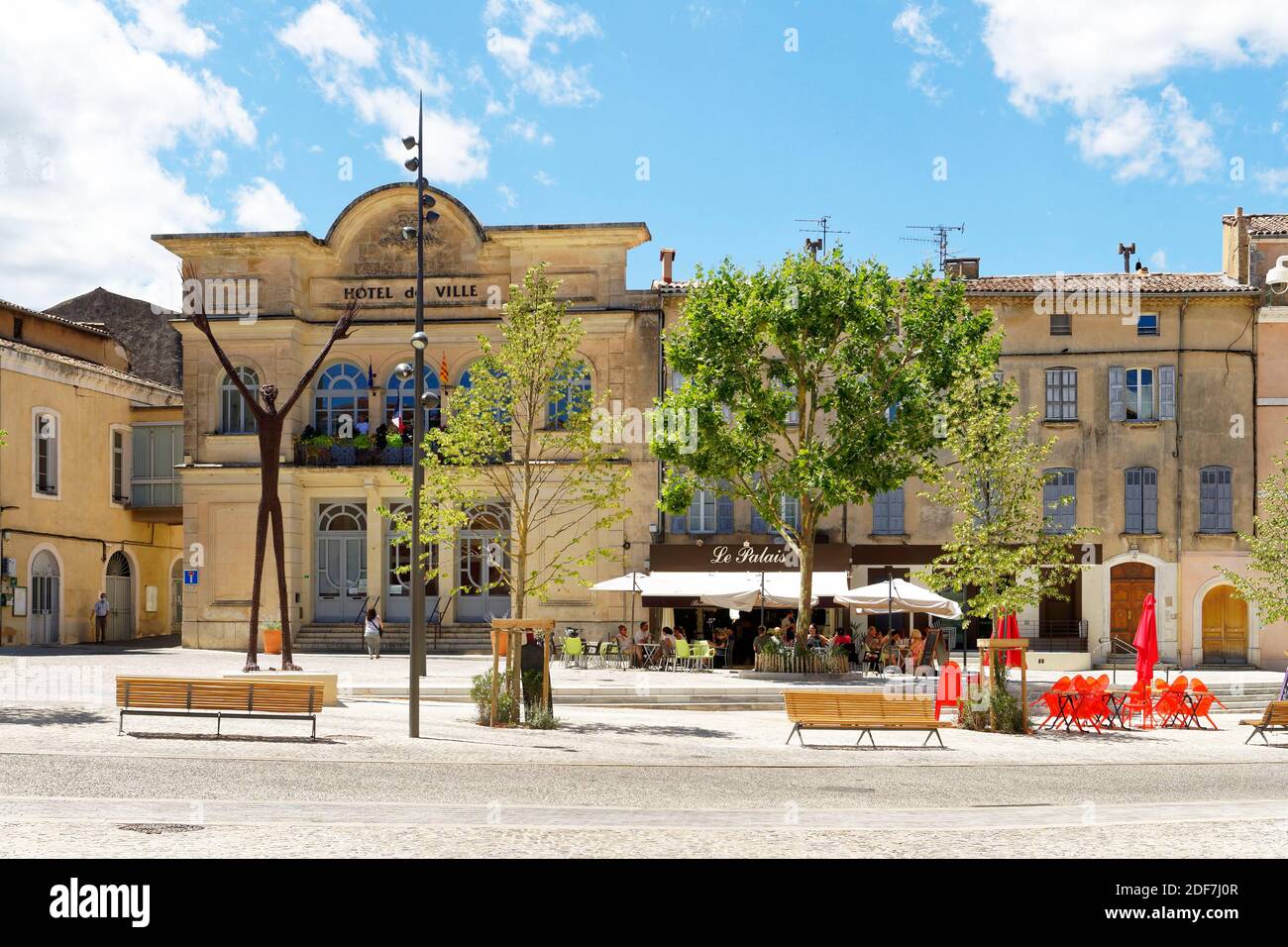 France, Vaucluse, Luberon, Apt, place Gabriel Peri, Universal Prayer ...