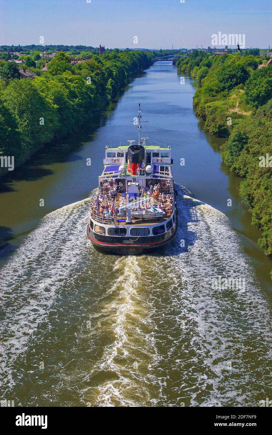 Mersey ferry Snowdrop at Latchford on the Manchester Ship Canal Stock ...
