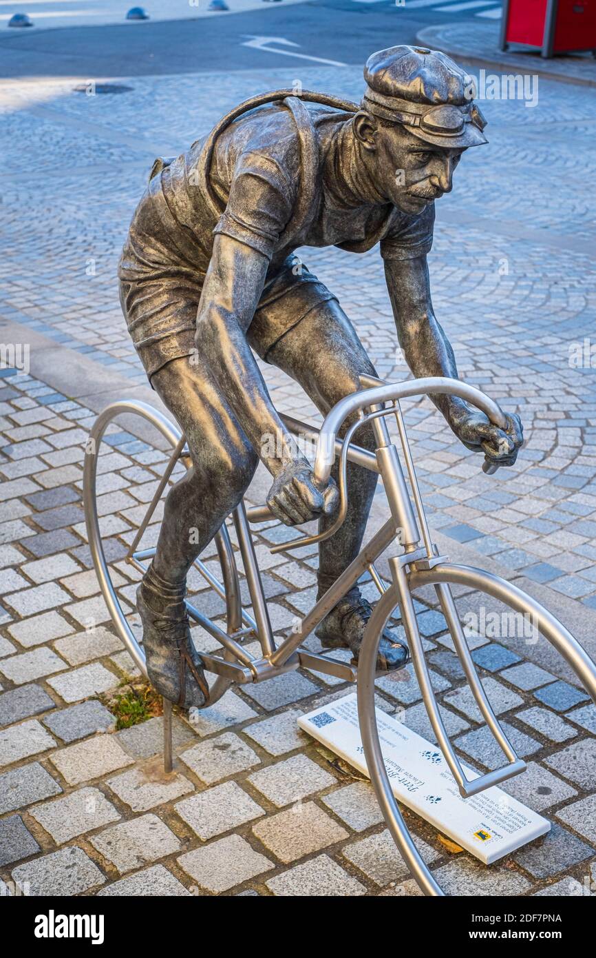 France, Finistere, Carhaix-Plouguer, statues of Stock Photo - Alamy