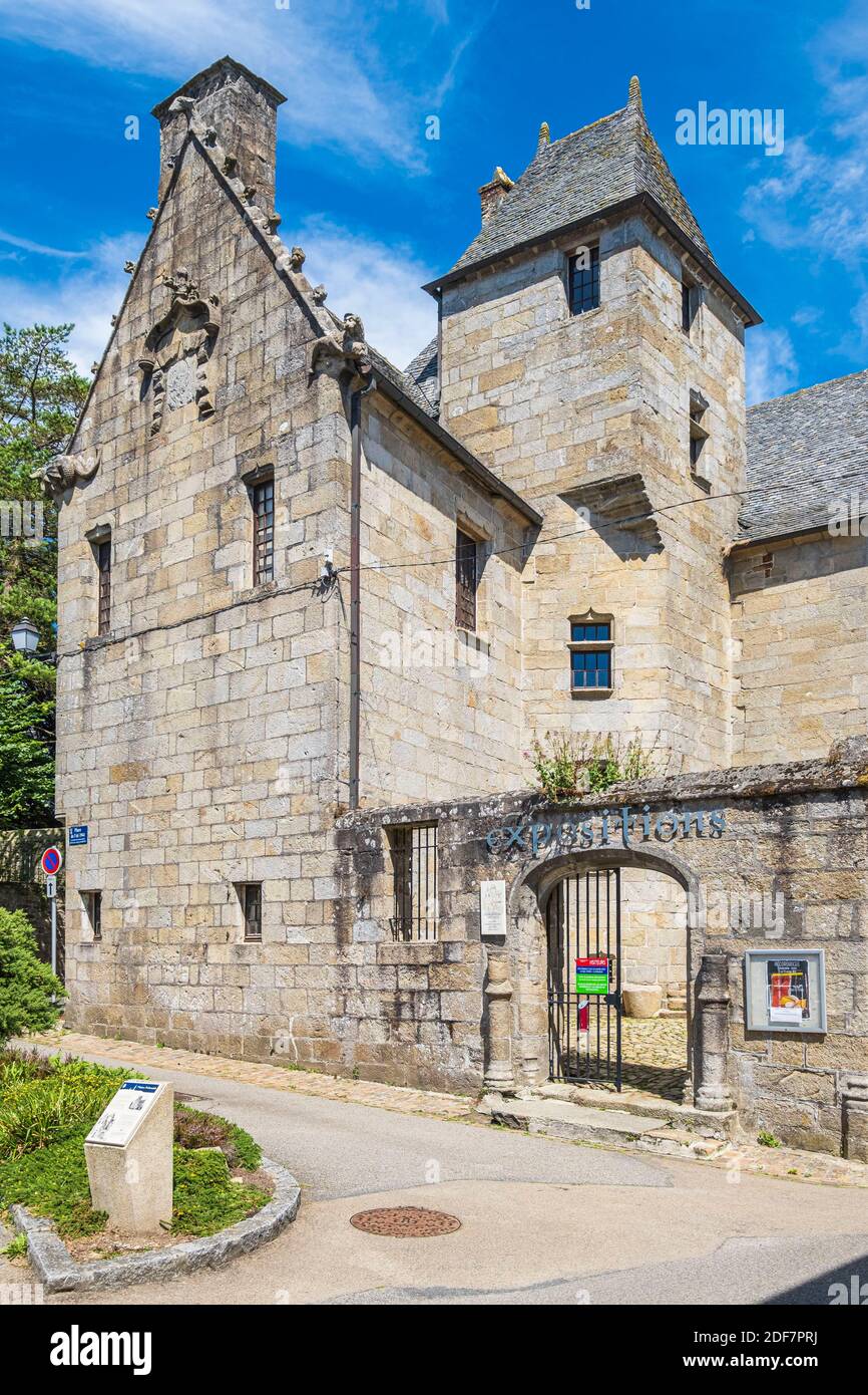 Prebendal hi-res stock photography and images - Alamy