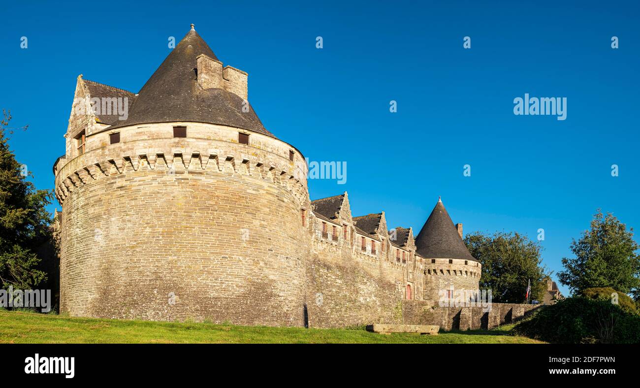 France, Morbihan, Pontivy, 15th and 16th centuries Rohan castle Stock ...