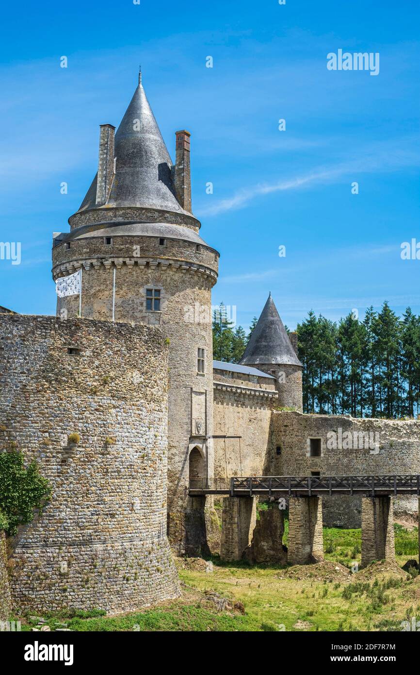 Castle of blain hi-res stock photography and images - Alamy