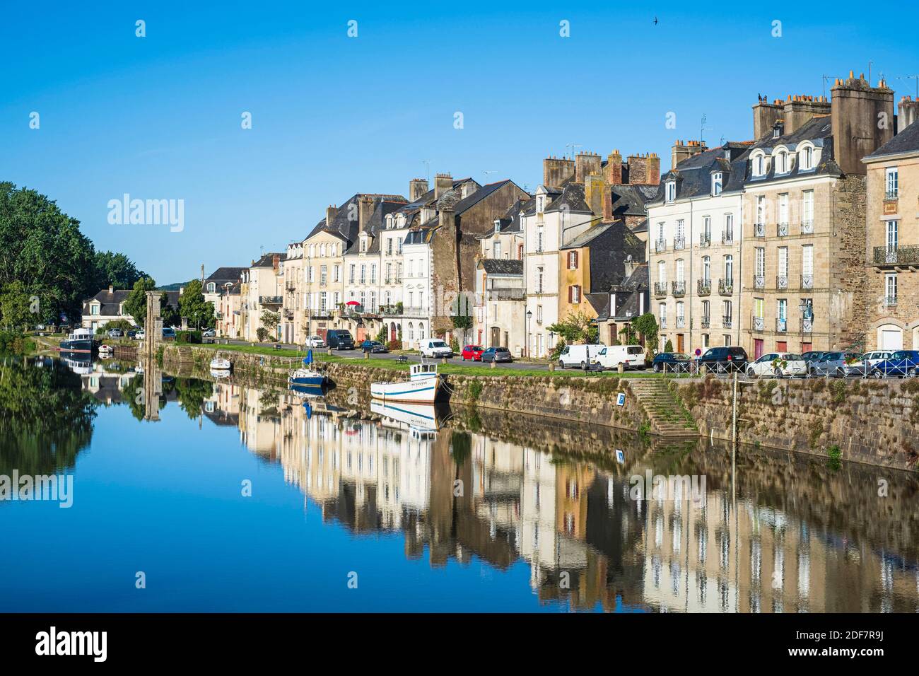 River vilaine redon france hi-res stock photography and images - Alamy