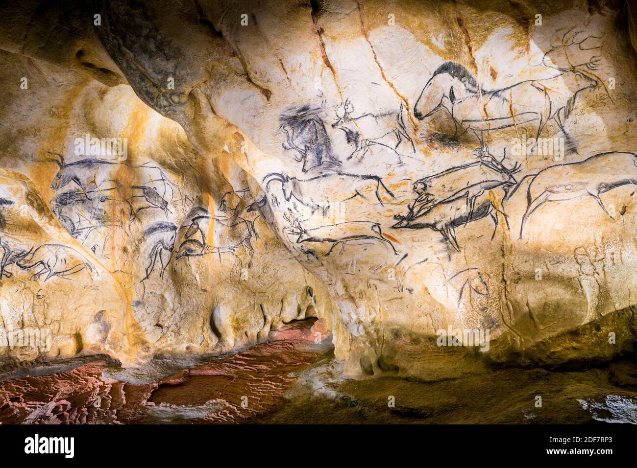 France, Ardeche, Vallon Pont d'Arc, Cavern of Pont d'Arc, exact replica ...