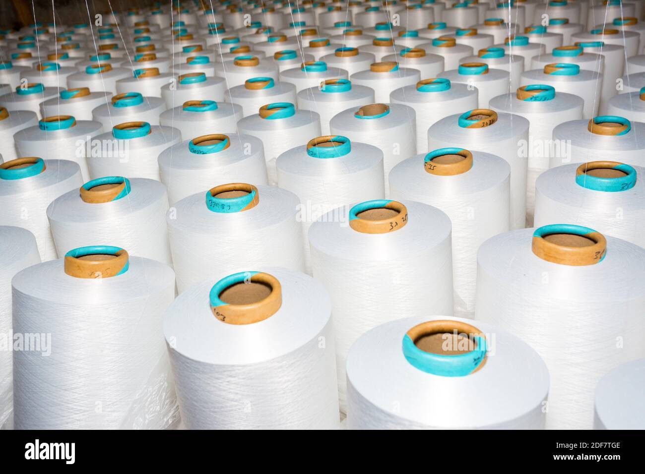 Loom machine hi-res stock photography and images - Alamy