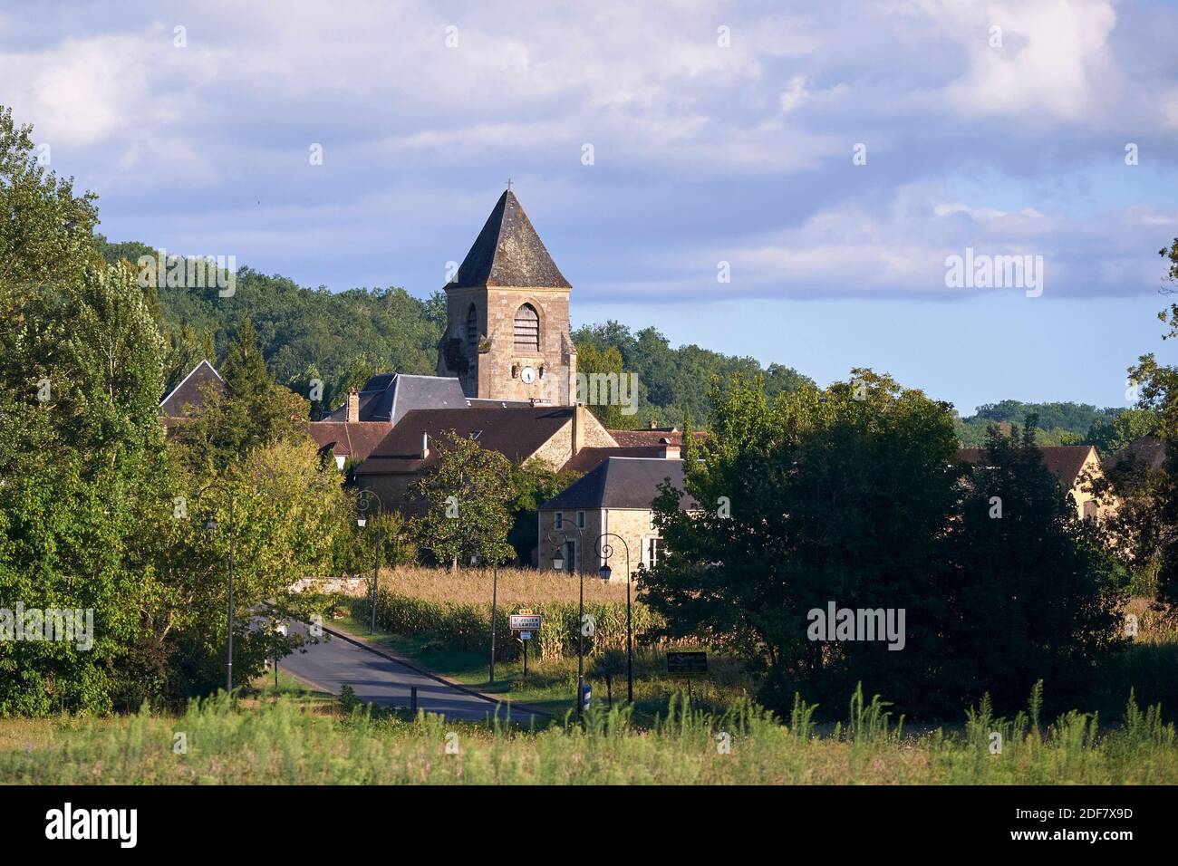 St julien de lampon hi-res stock photography and images - Alamy