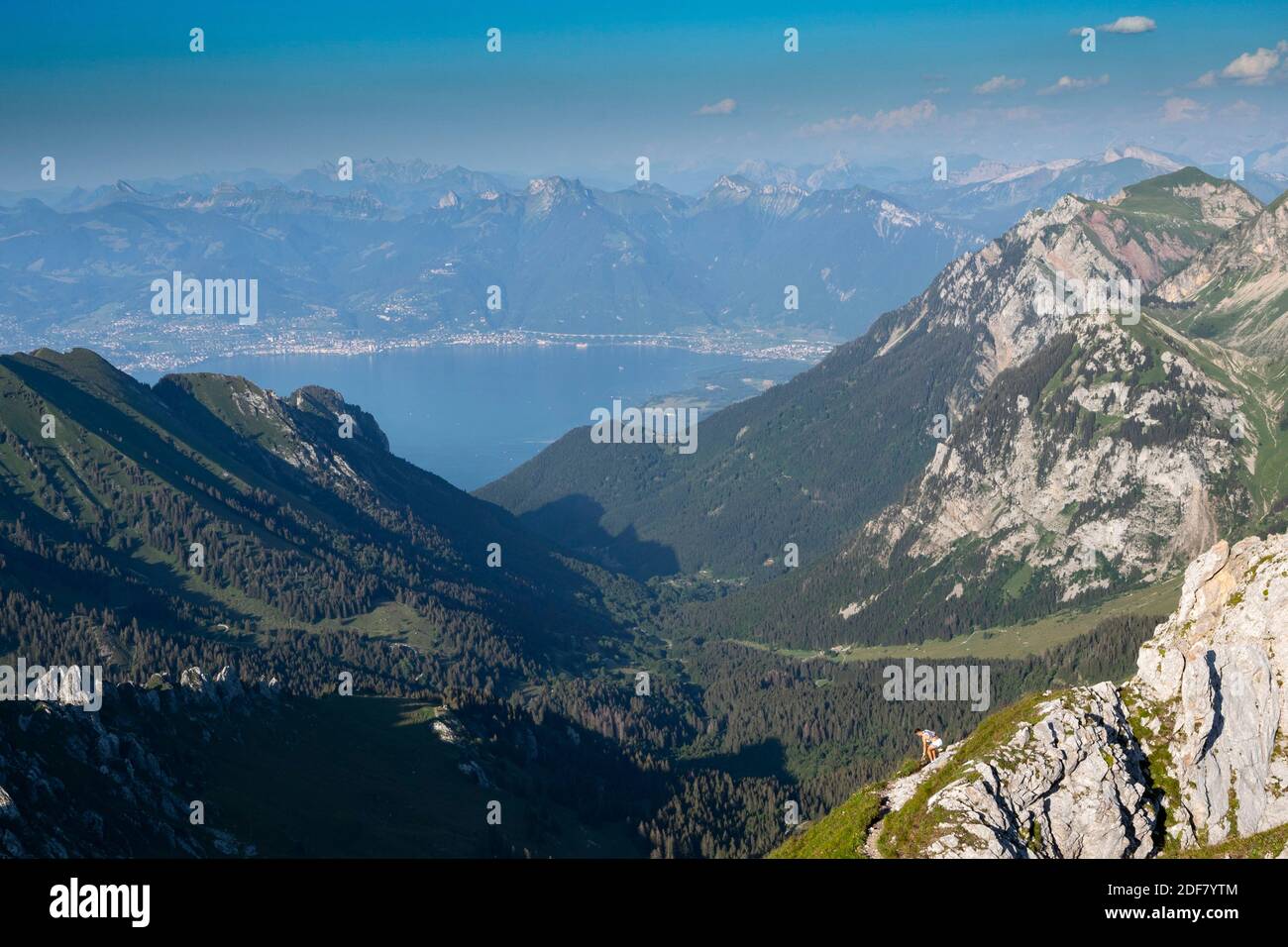 Valley of oche hi-res stock photography and images - Alamy