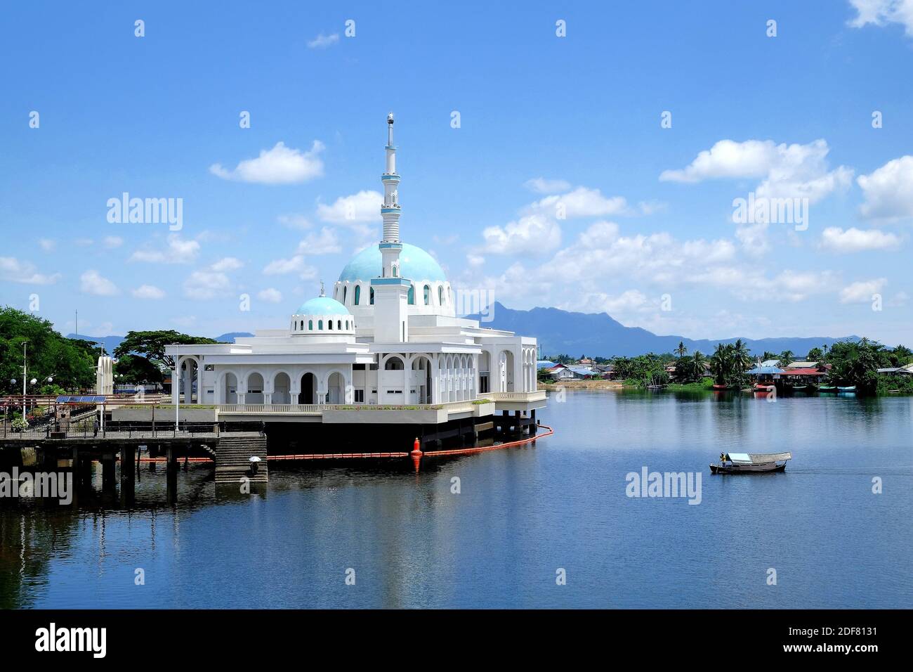 Masjid India Kuching aka Masjid Terapung Kuching (Kuching Floating ...