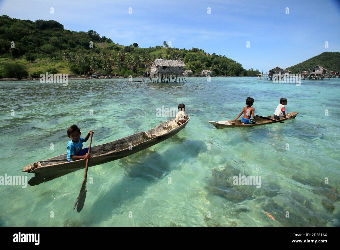 Sea gypsy boy boat hi-res stock photography and images - Alamy