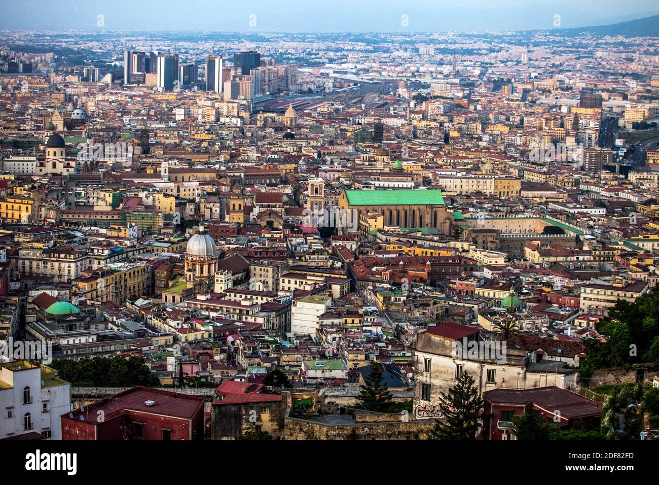 Centro direzionale di napoli hi-res stock photography and images - Alamy