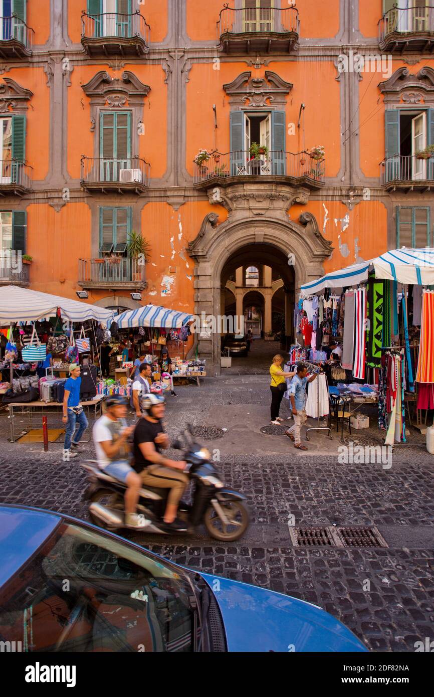 Rococo city hi-res stock photography and images - Alamy