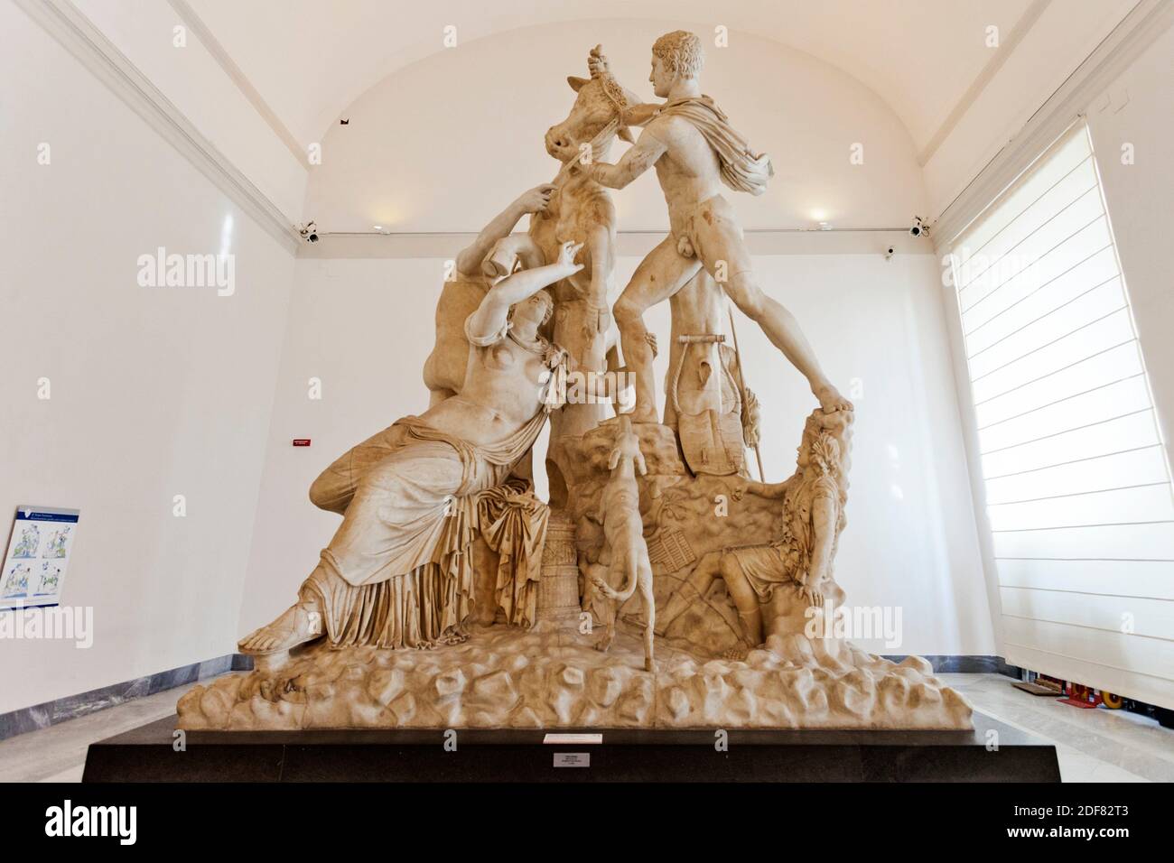 Farnese bull naples hi-res stock photography and images - Alamy