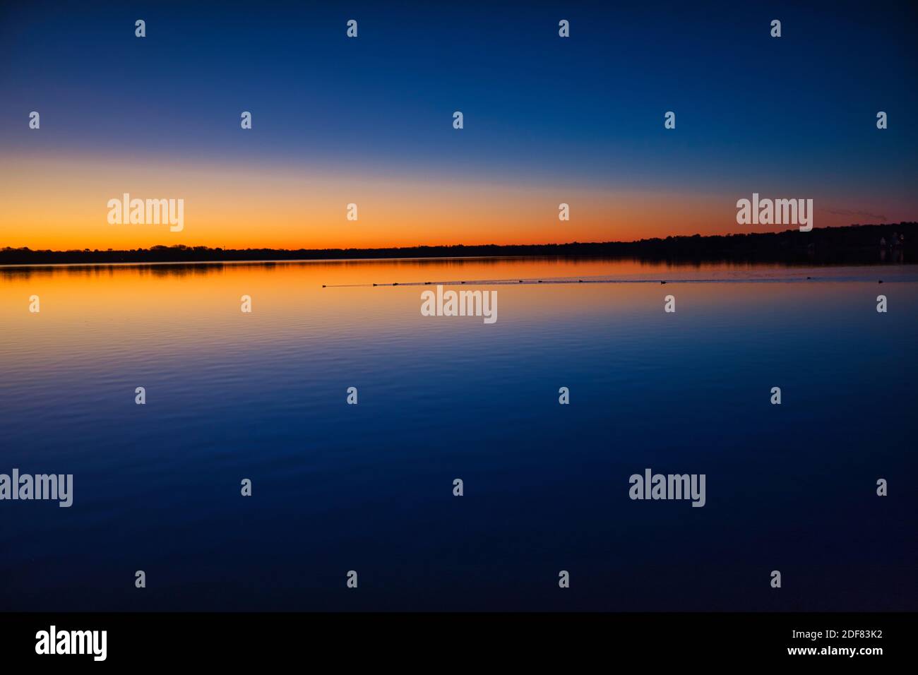 Cape cod lake beach hi-res stock photography and images - Alamy