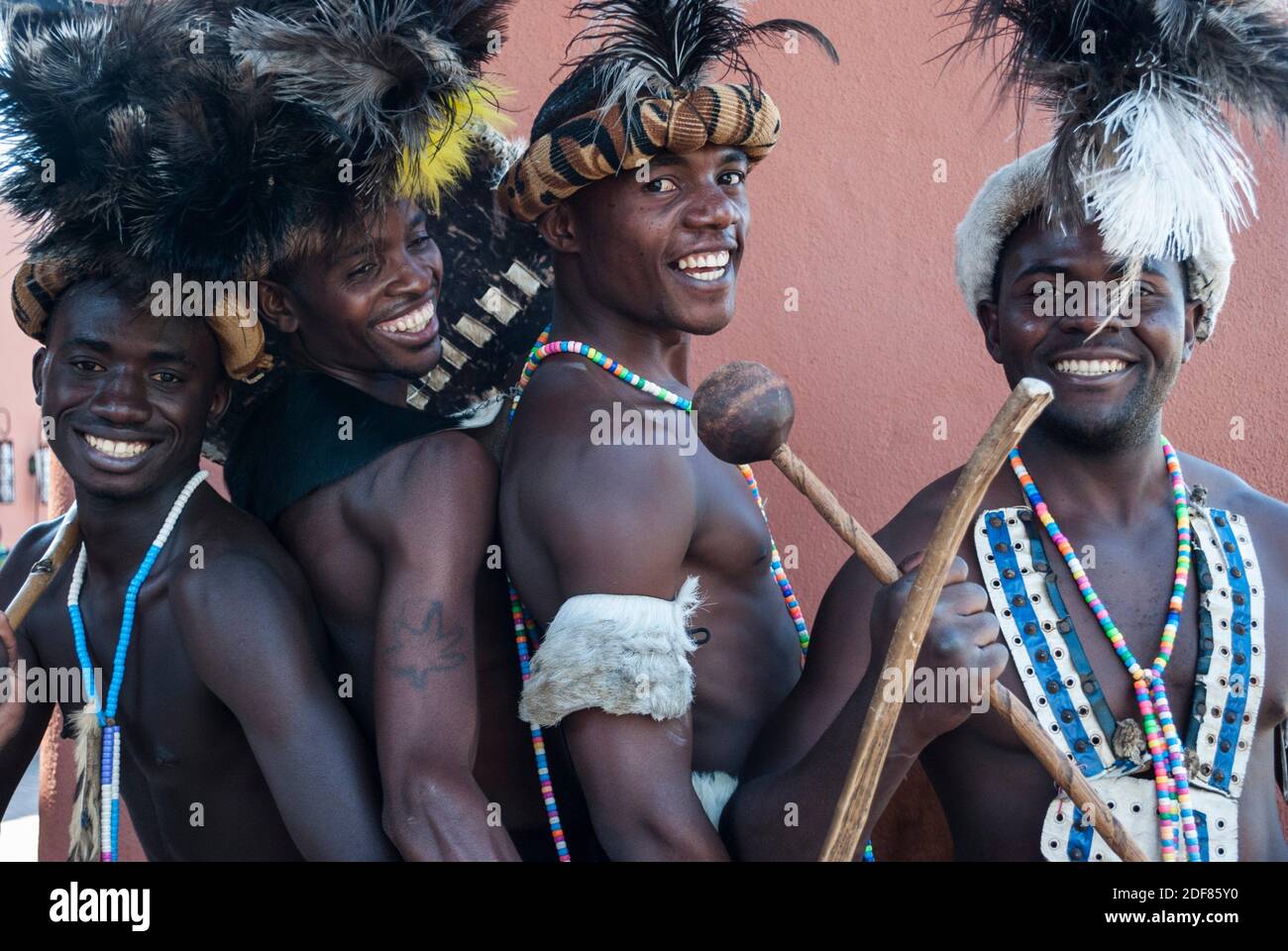 Zambia traditional dress hi-res stock photography and images - Alamy