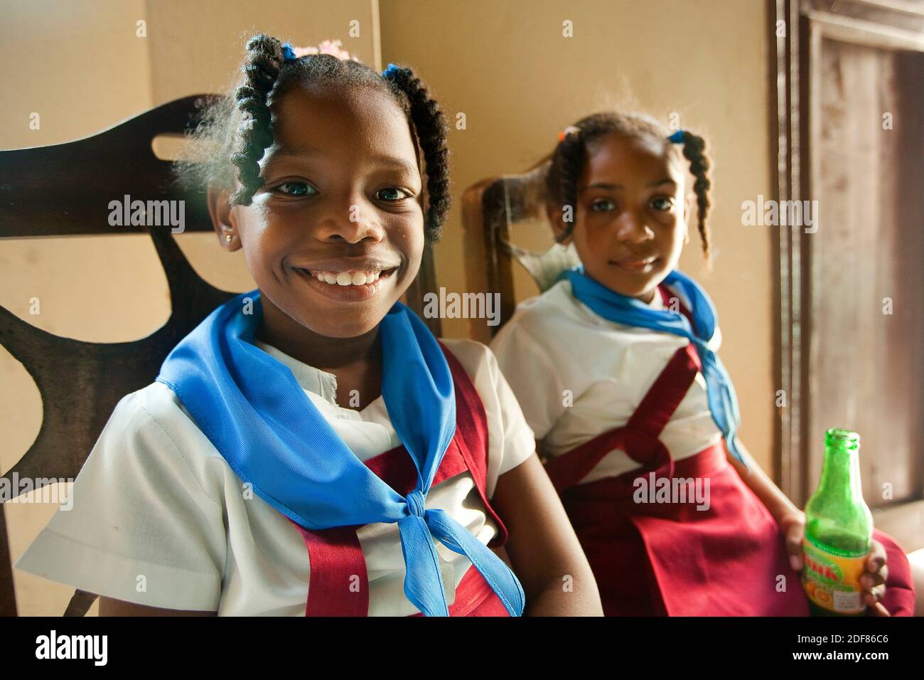 Cuban school uniforms hi-res stock photography and images - Alamy
