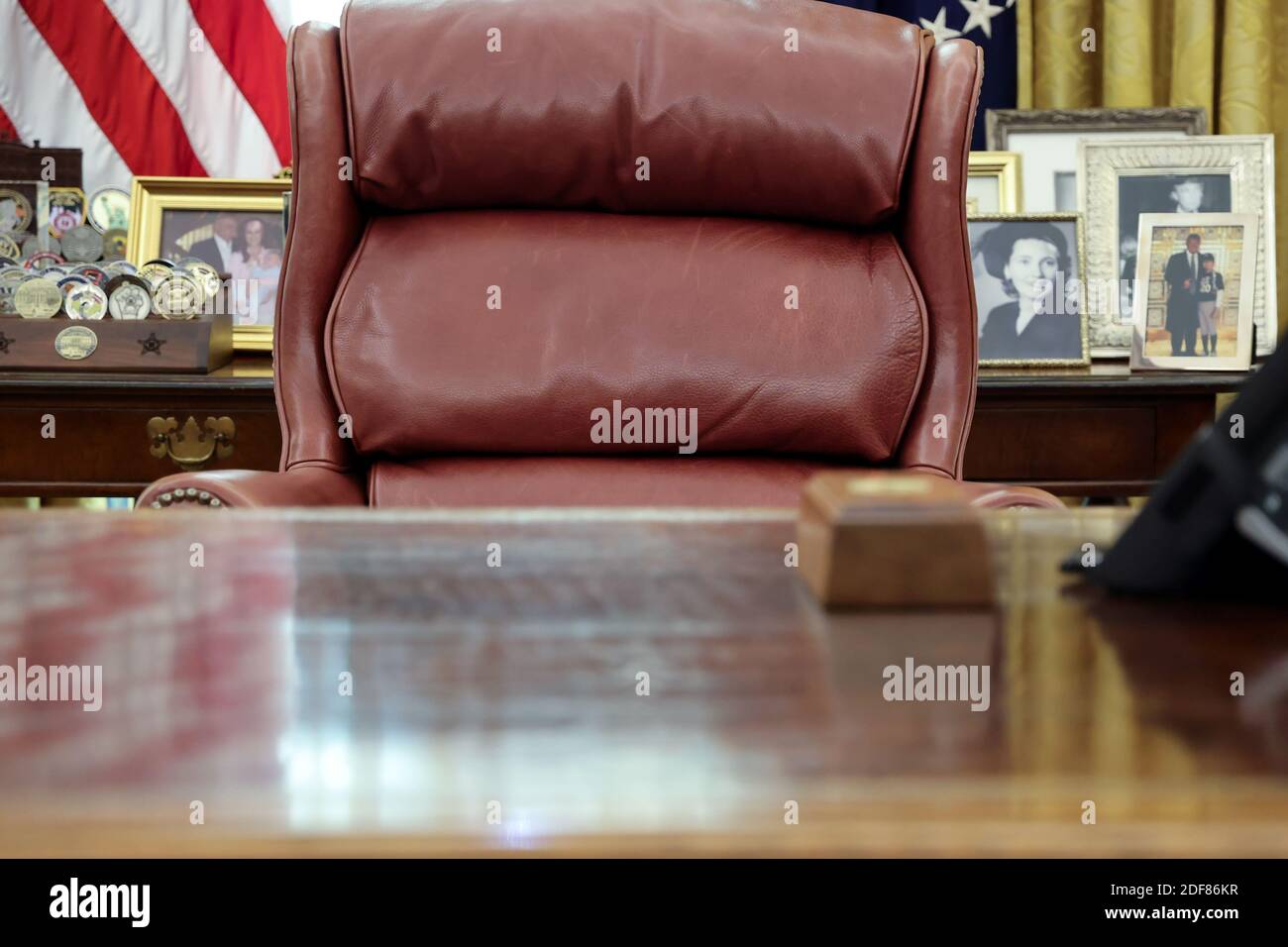 White house oval office empty hi-res stock photography and images - Alamy