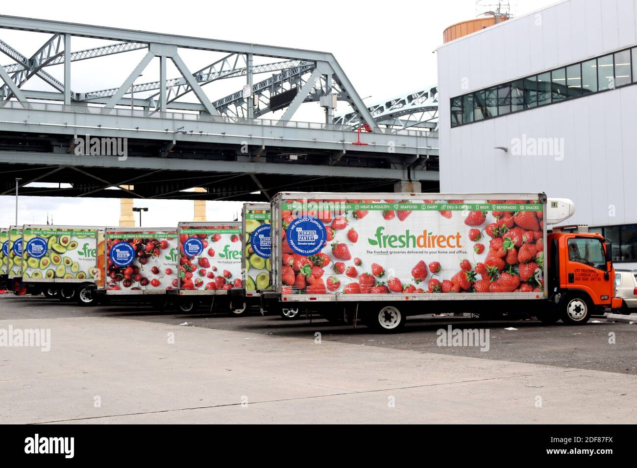 Fresh Direct online grocery delivery services, New York, NY USA Stock ...