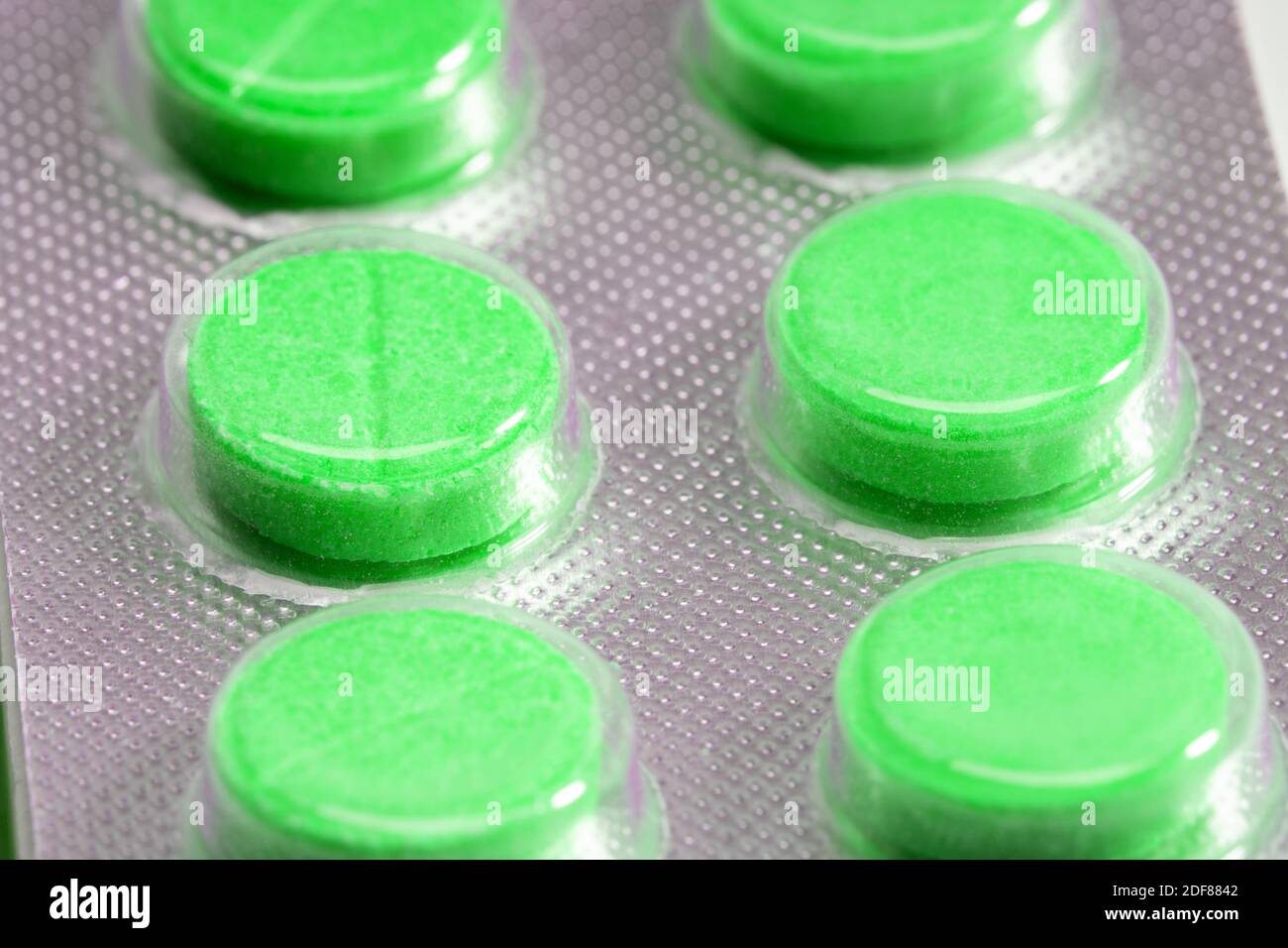 green tablets in blister. medical Stock Photo - Alamy