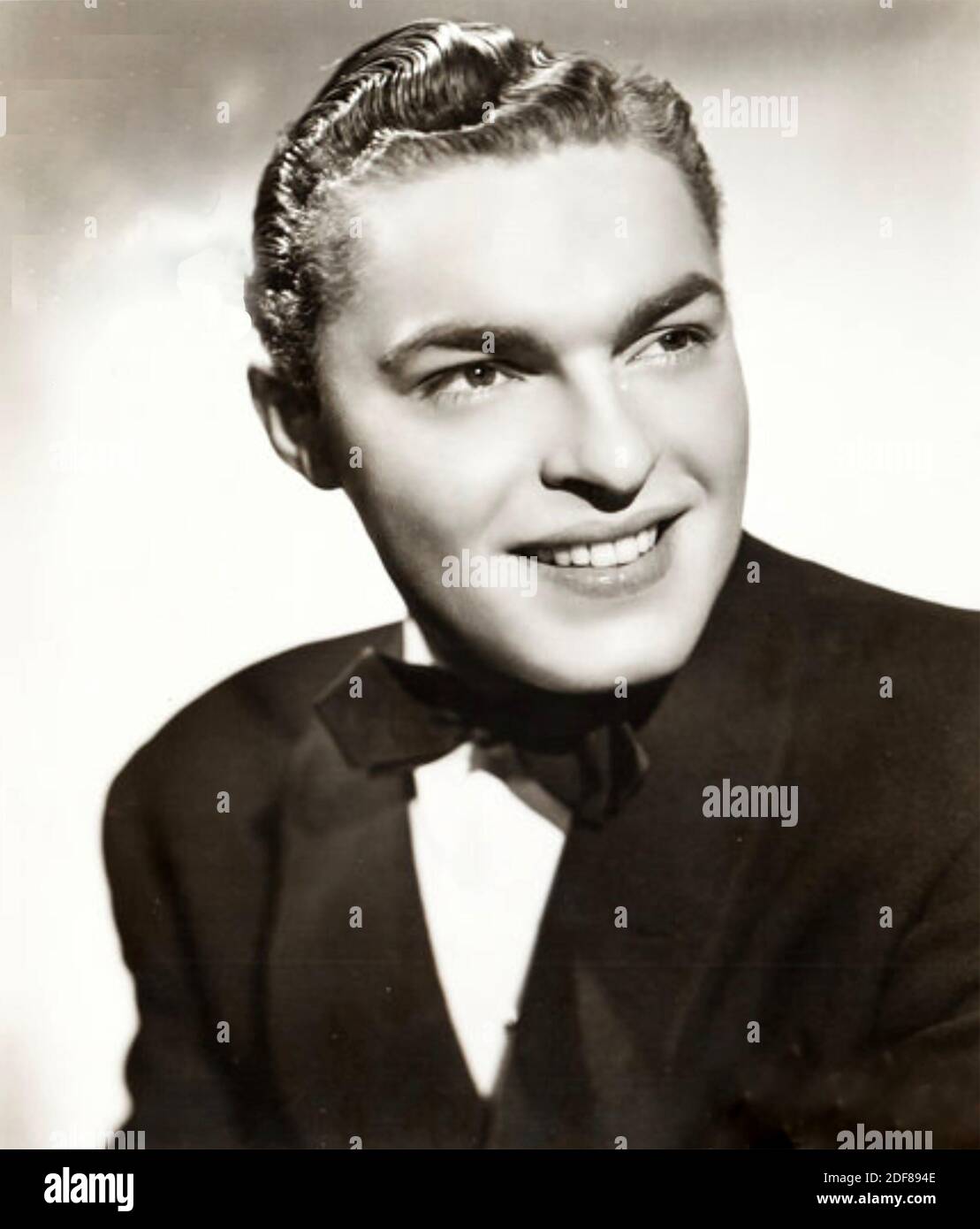 BOB EBERLY (1916-1981) Promotional photo of American big band singer ...