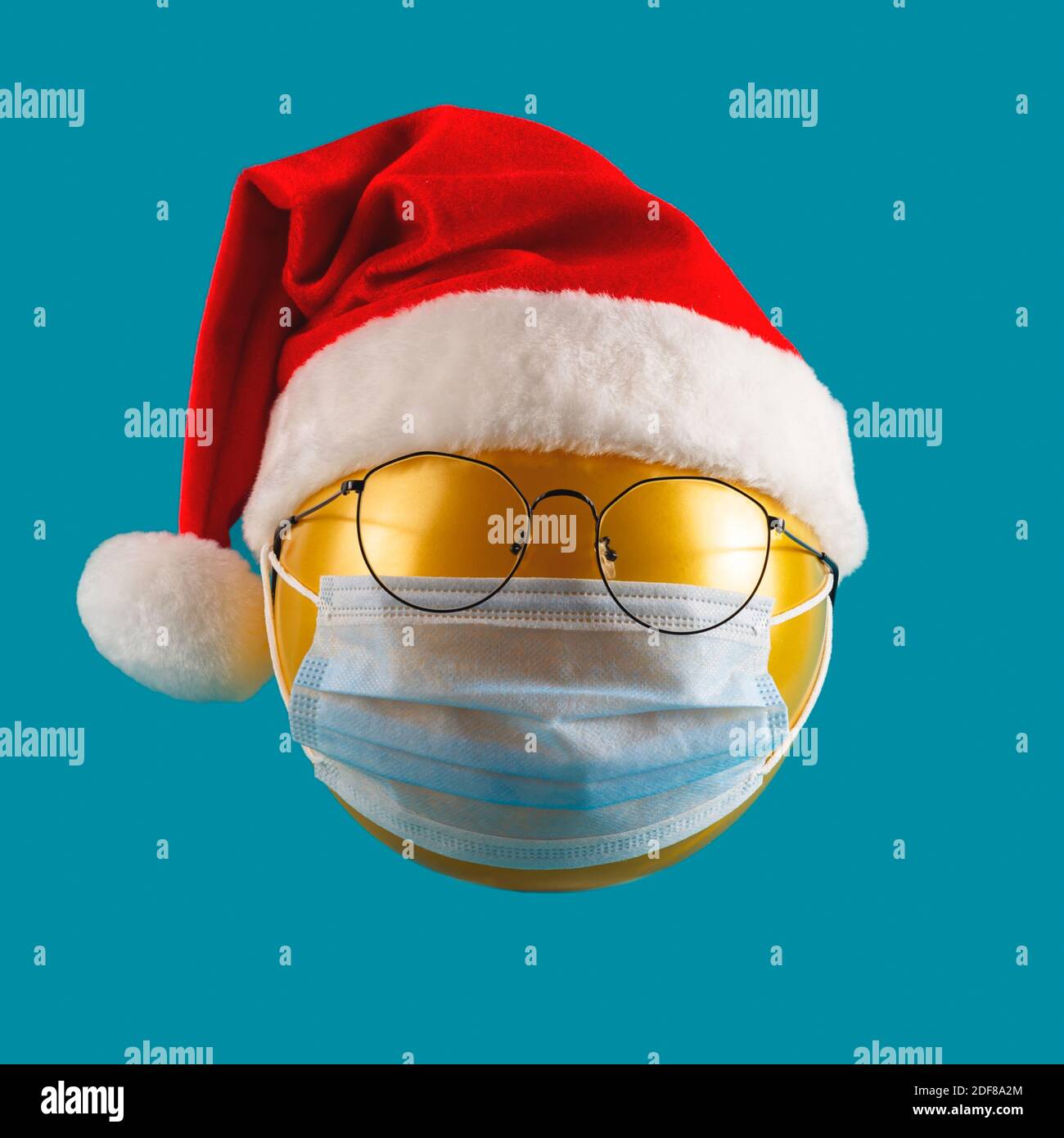 Cartoon character accessory hi-res stock photography and images - Alamy