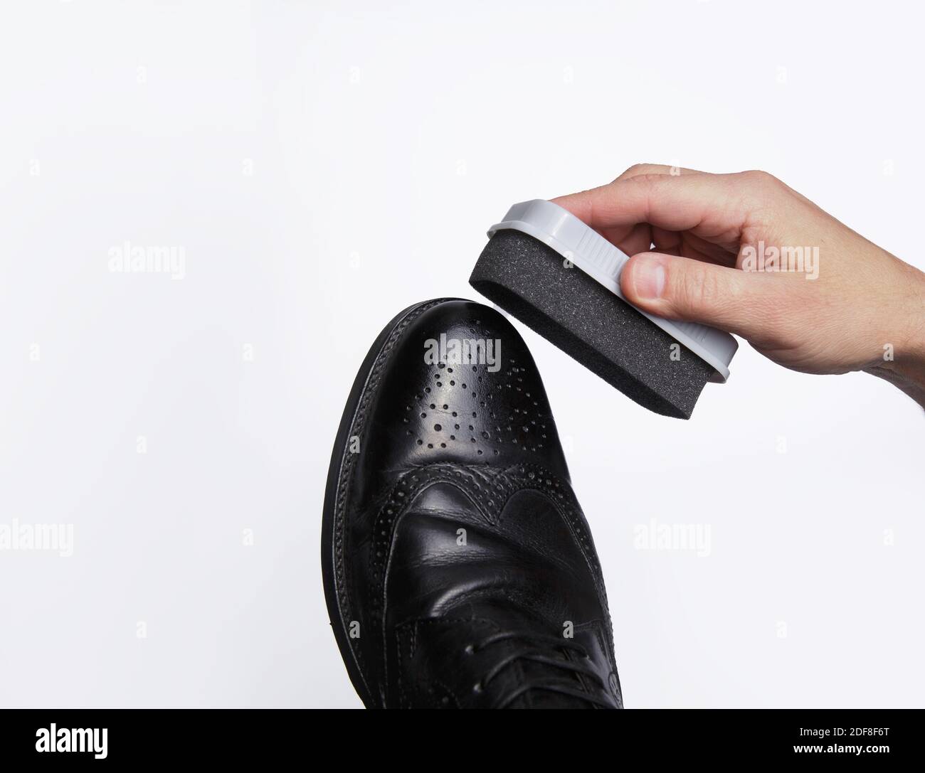 Shoes sponge hi-res stock photography and images - Alamy