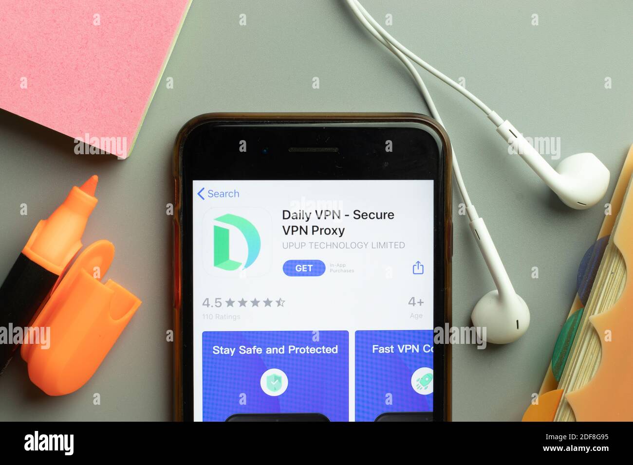 Daily vpn hi-res stock photography and images - Alamy