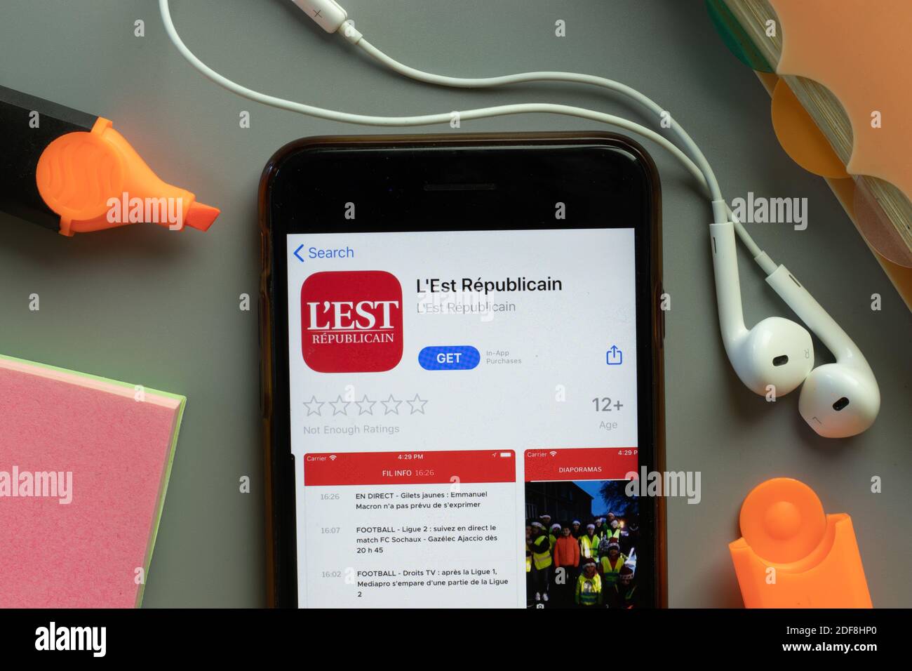 New York, USA - 1 December 2020: L Est Republicain mobile app icon on ...