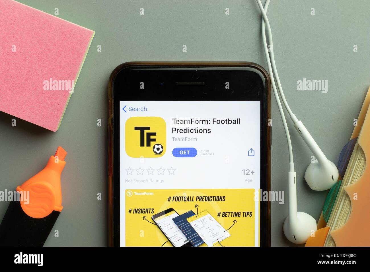 Teamform hi-res stock photography and images - Alamy