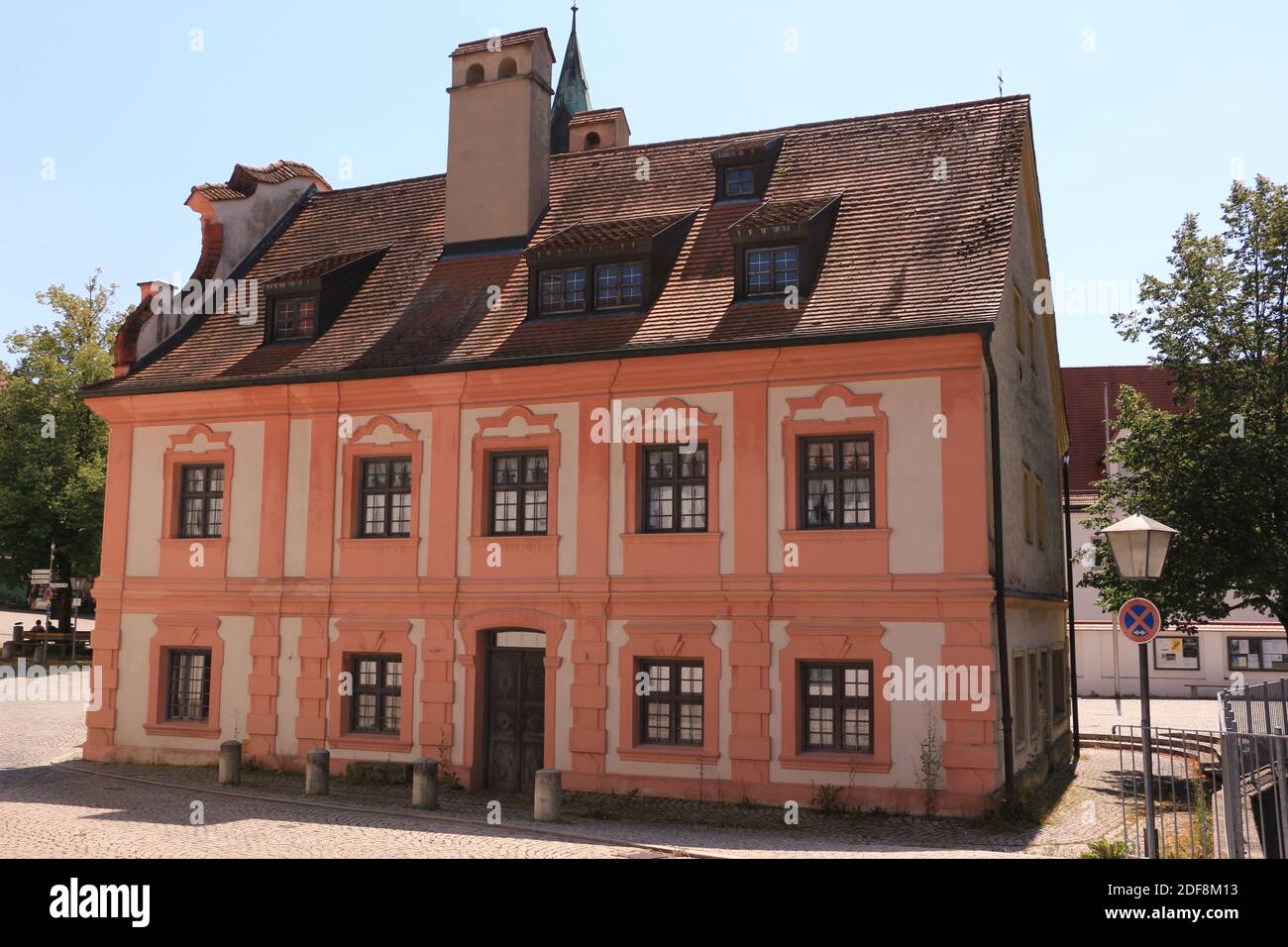 Impressionen aus dem Wallfahrtsort Altötting in Bayern Stock Photo - Alamy