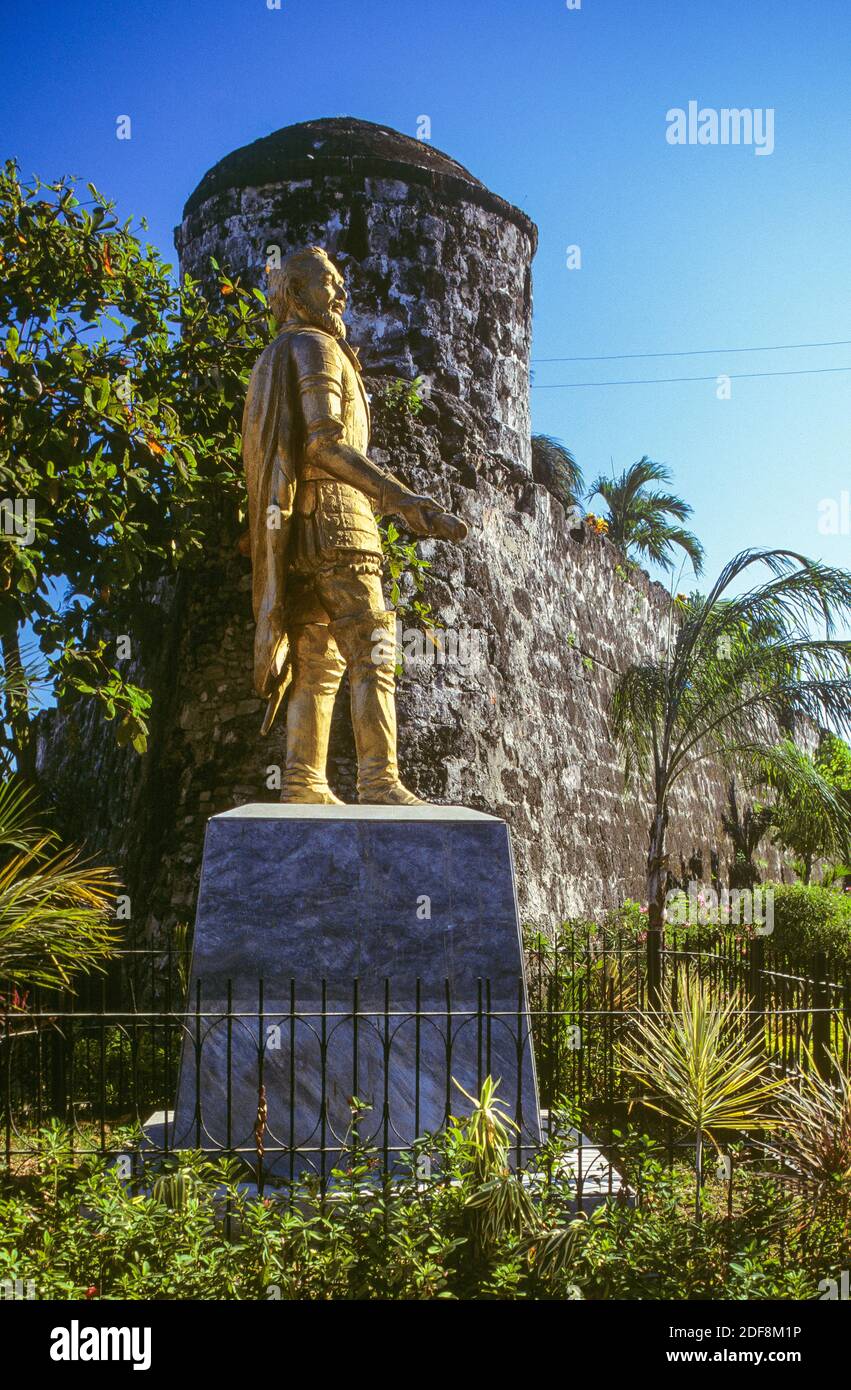 The statue of Miguel Lopez de Legazpi at Fort San Pedro (Fuerte de San ...