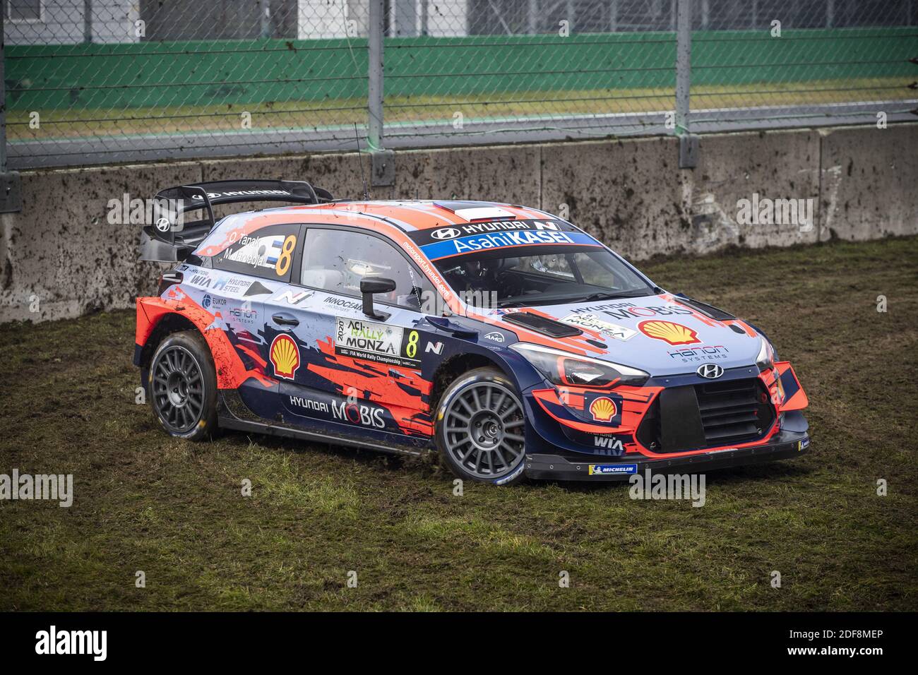 08 TANAK Ott (EST), JARVEOJA Martin (EST), Hyundai i20 Coupe WRC ...