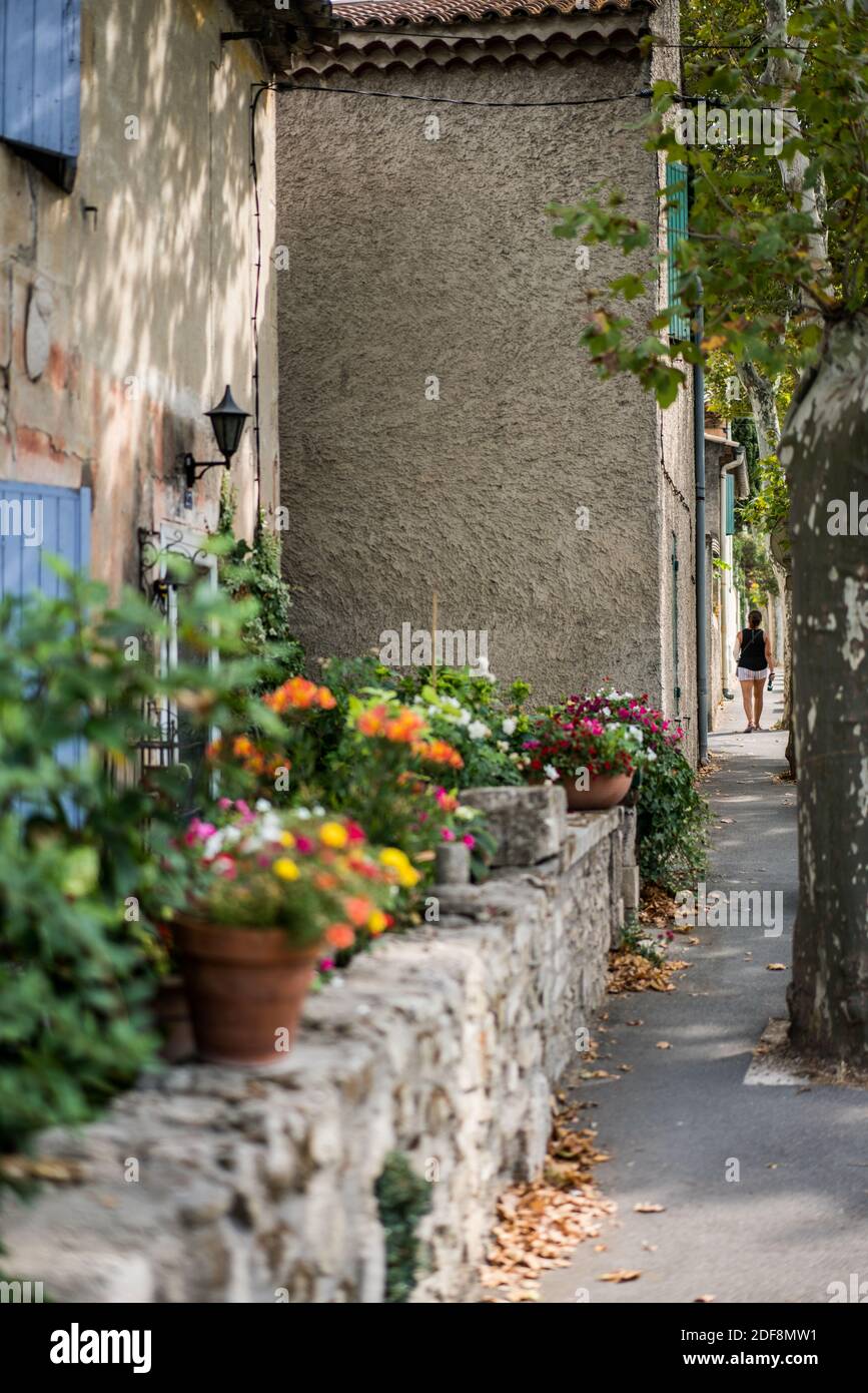 Remy de provence town hi-res stock photography and images - Alamy