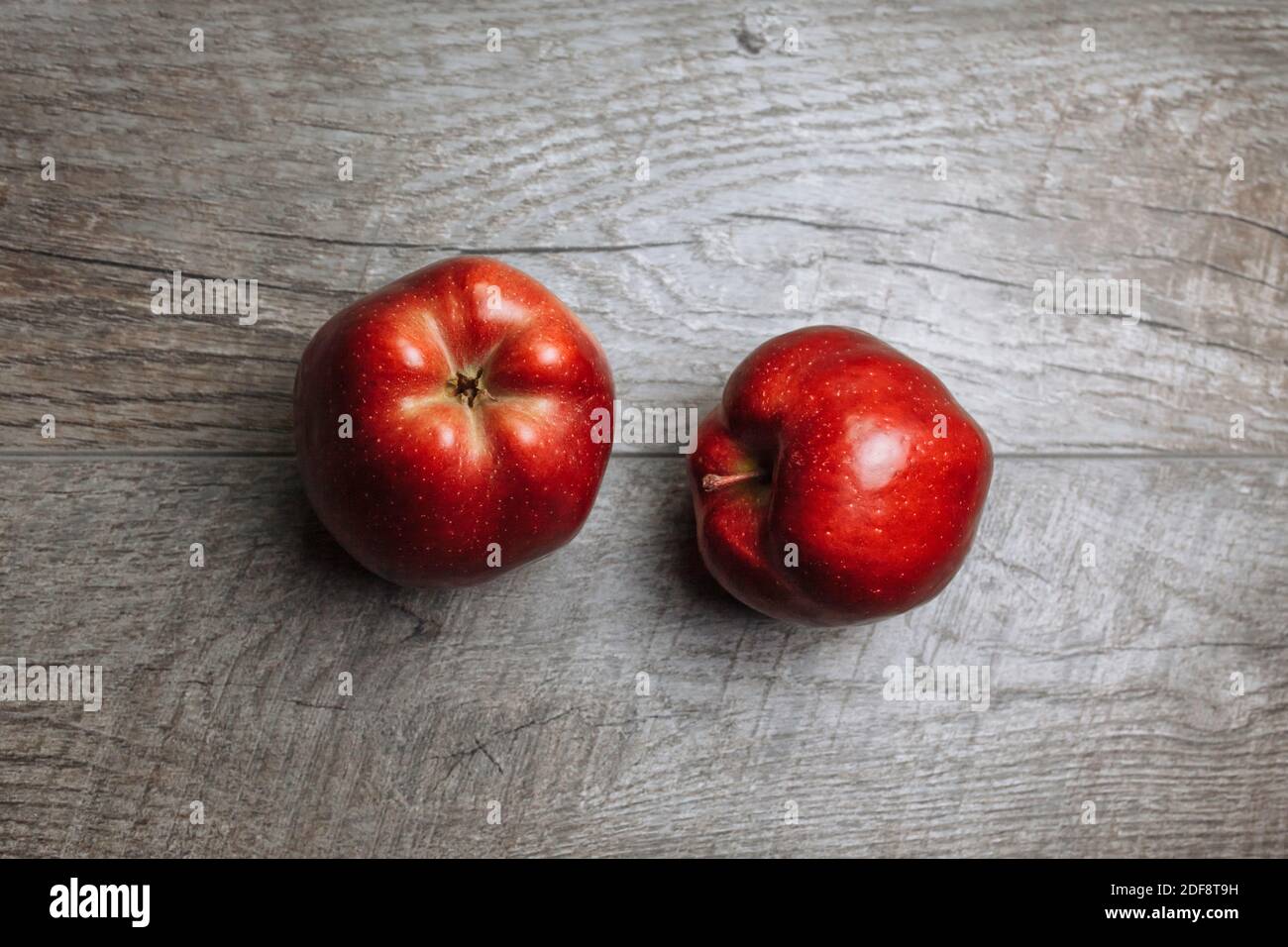 Apple on wooden background. background image. for advertising. insert ...