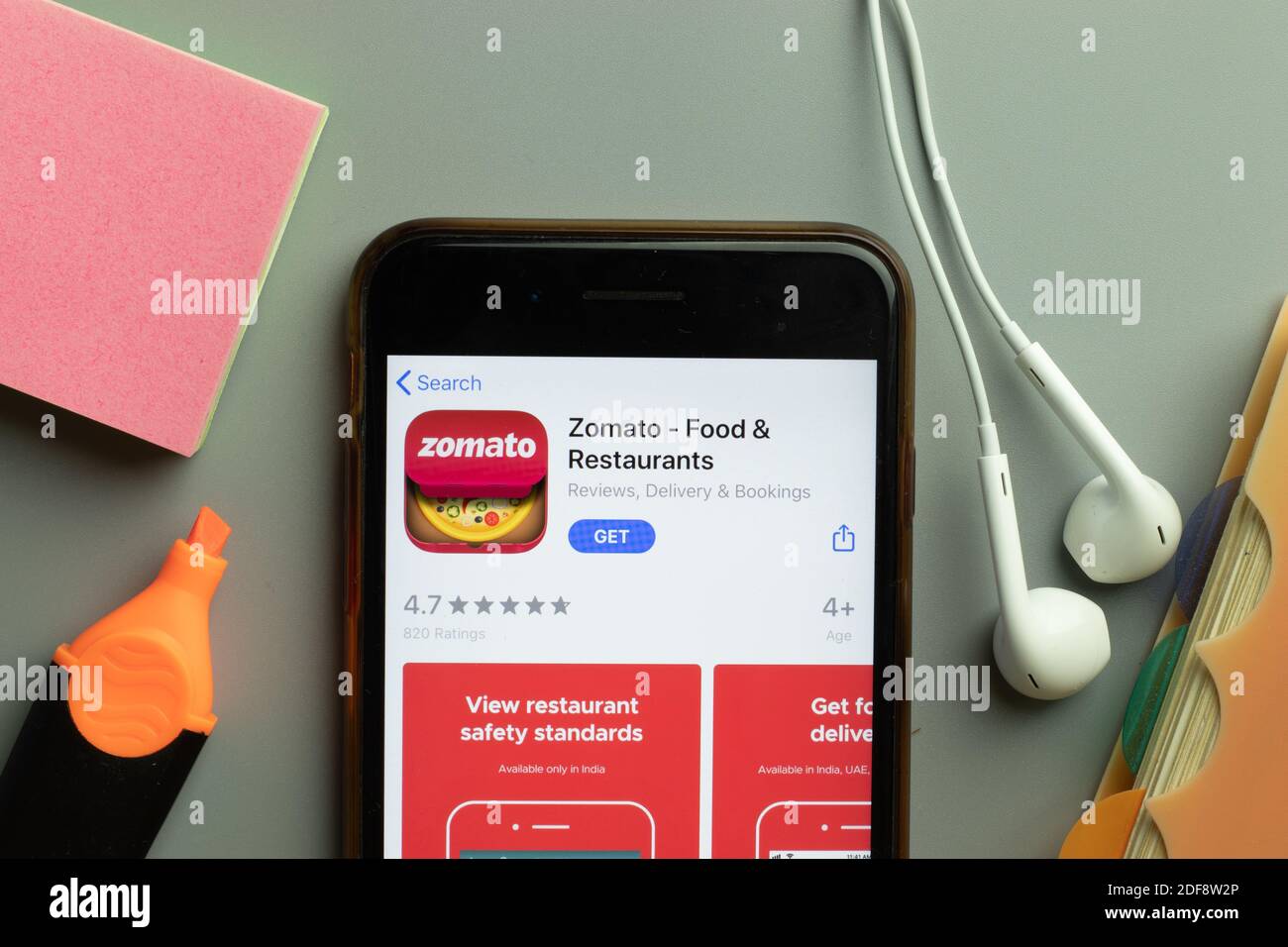 Zomato hi-res stock photography and images - Alamy