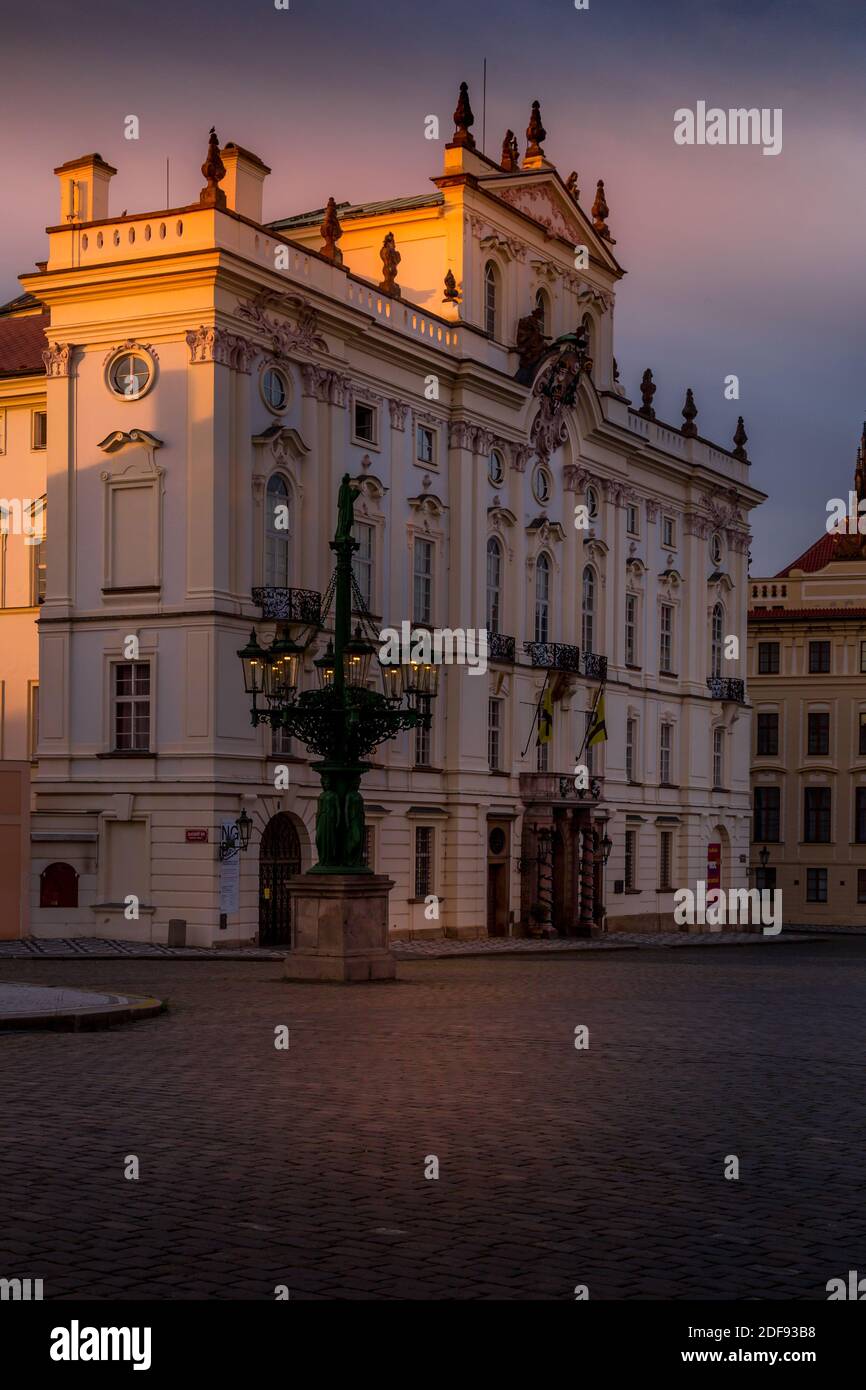 Beautiful sunset over Prague, Prague Castle and Hradcany district ...