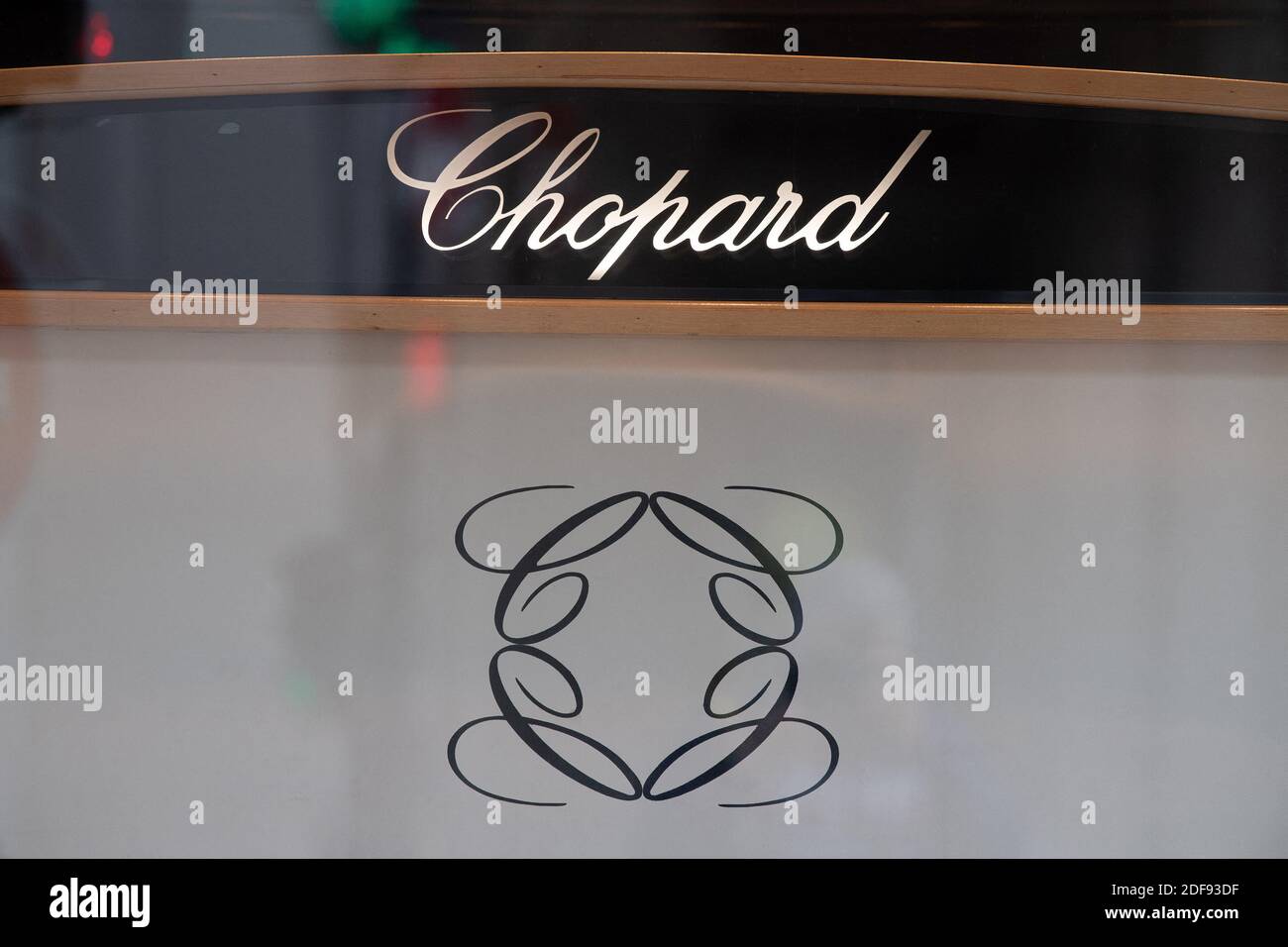 Chopard logo hi-res stock photography and images - Alamy