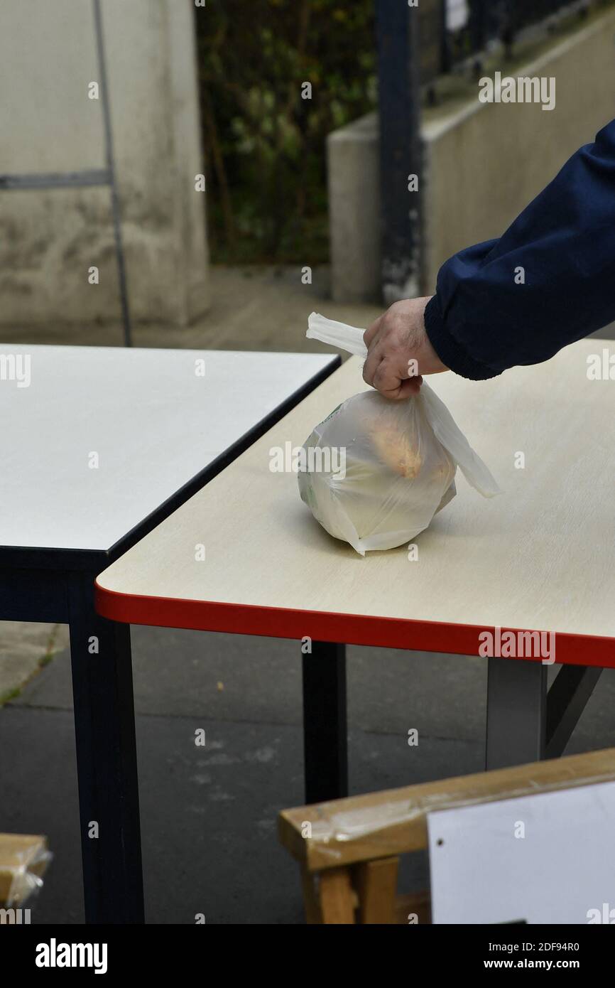Food distribution for the homeless people, rue de la Santé in Paris ...
