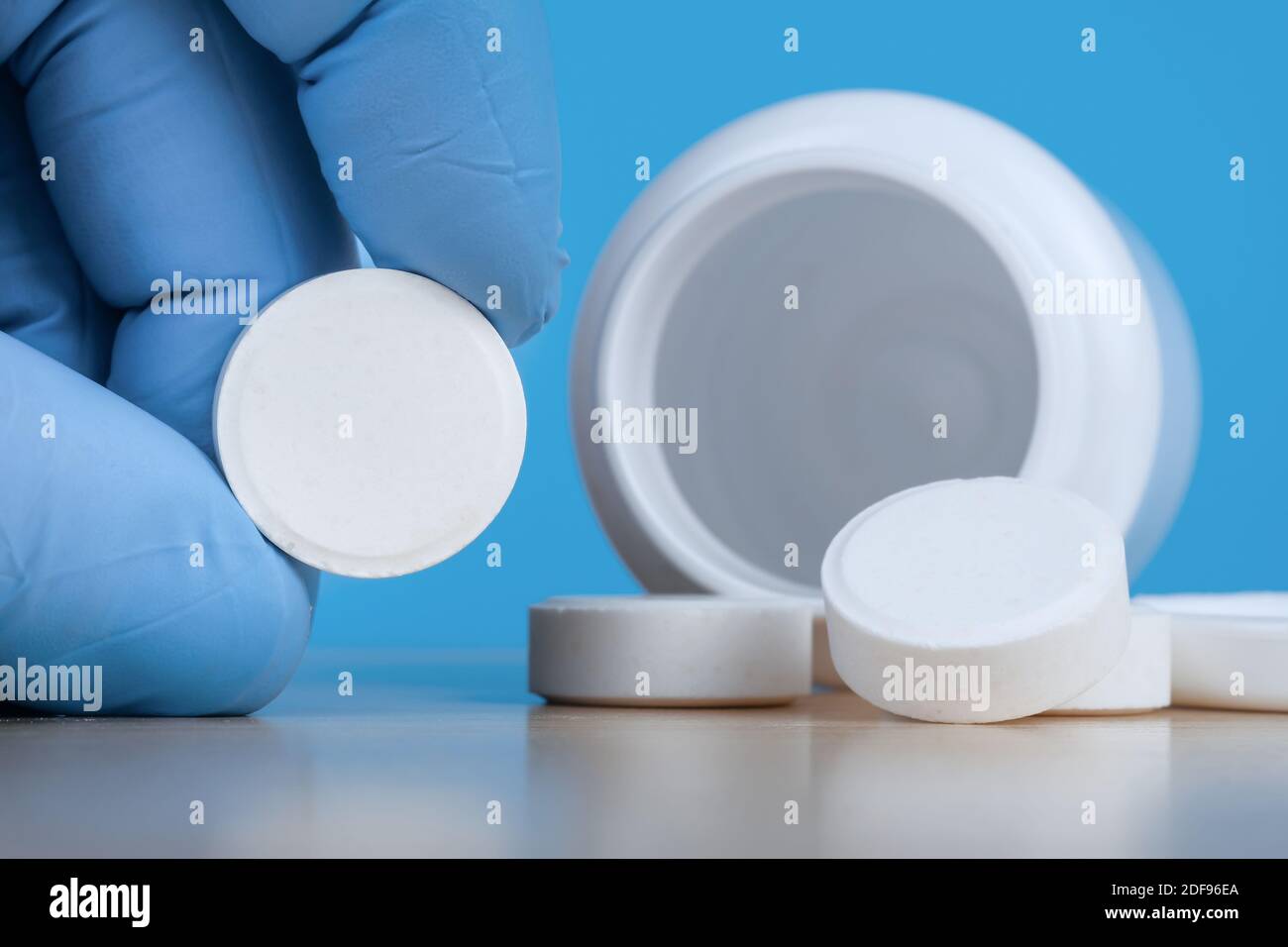 Medication bottle glove hi-res stock photography and images - Alamy