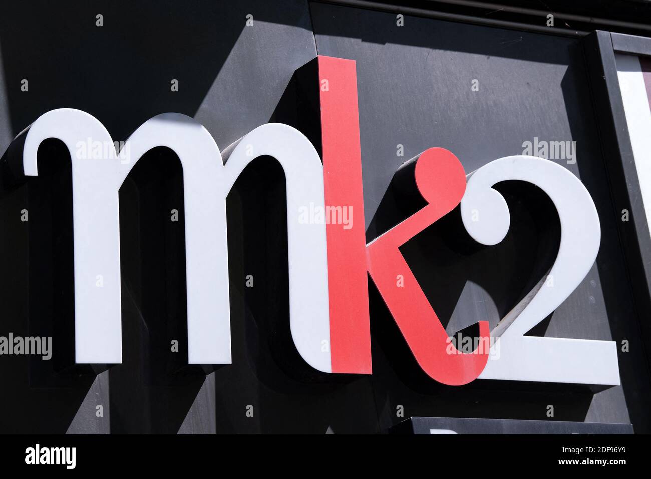 Mk2 sign hi-res stock photography and images - Alamy