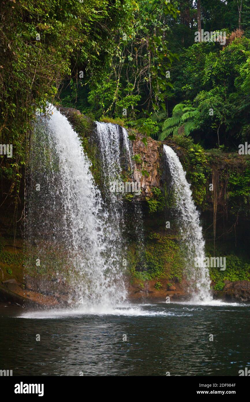 The CHAMPEE WATERFALL is located on the BOLAVEN PLATEAU near PAKSE ...