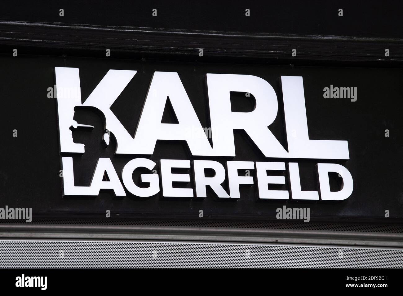 A shop sign of Karl Lagerfeld on April 21, 2020 in Paris, France. Photo ...