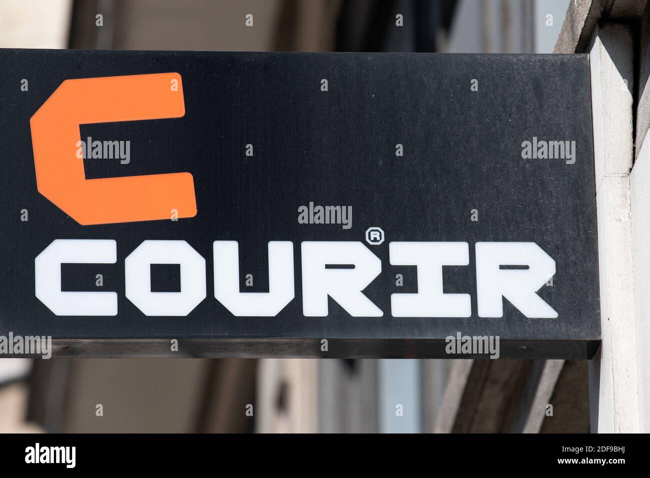 A shop sign of Courier on April 20, 2020 in Paris, France. Photo by ...