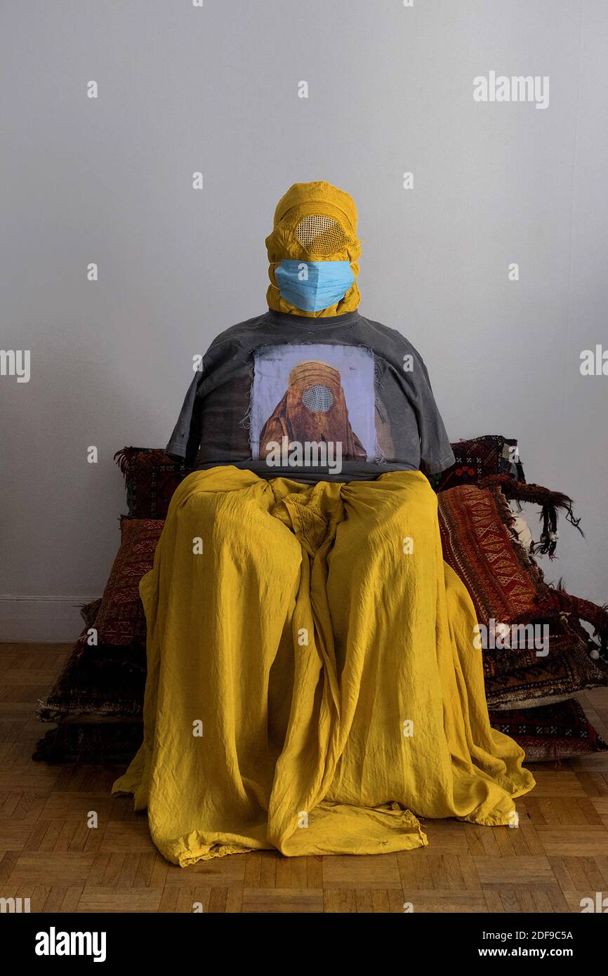 Burqa femme hi-res stock photography and images - Alamy