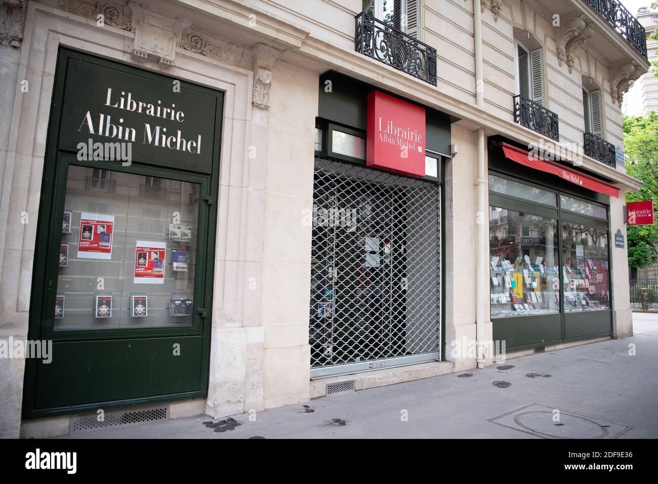 Albin michel logo hi-res stock photography and images - Alamy